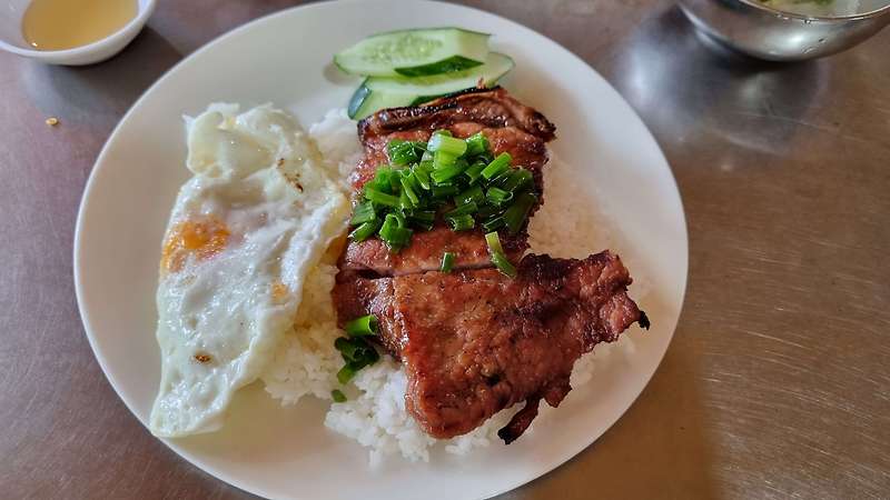 달랏여행 달랏역 맛집껌땀 맛집cơm Tấm Thu 2 넴느엉 맛집 Nem Nướng Phượng