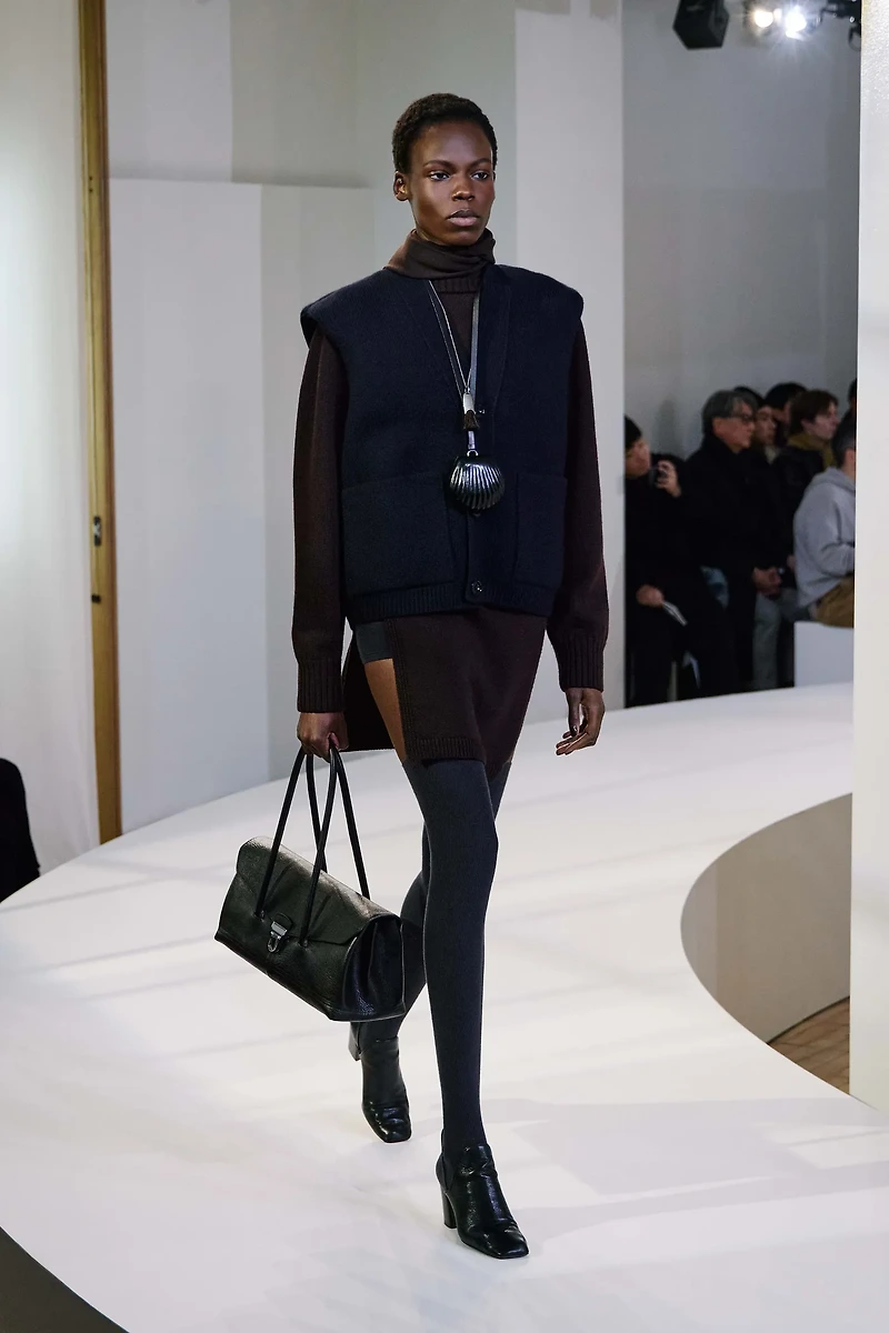 LEMAIR(르메르) - FALL/WINTER 2025