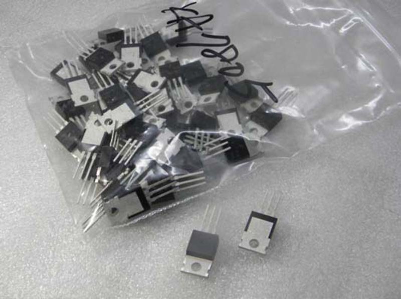 【TR 대】Voltage Regulator 7805 5V 1A 레귤레이터 LM7805 MC7805 Fairchild ...