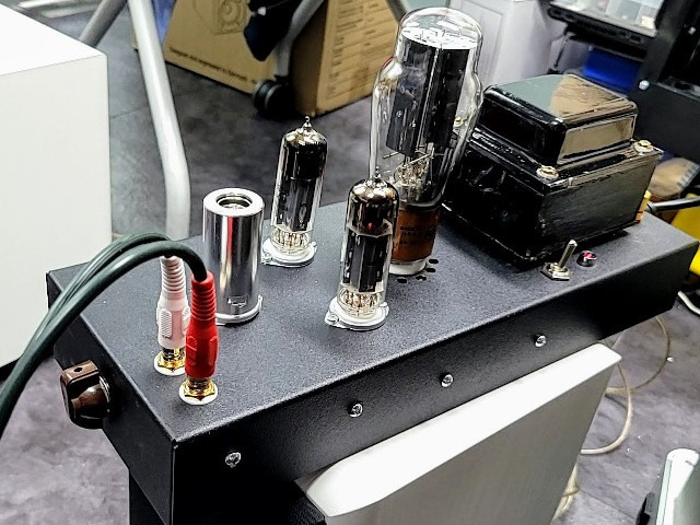 특별한 EL84 SE 앰프.. RH84 제작기..