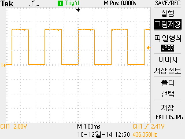 마이컴제어 :: TCCR0=0x1B, OCR0=0x41; //La 출력파형