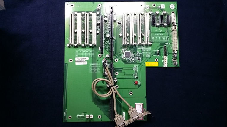 IEI PXE-13S-R50 13-Slot Backplane