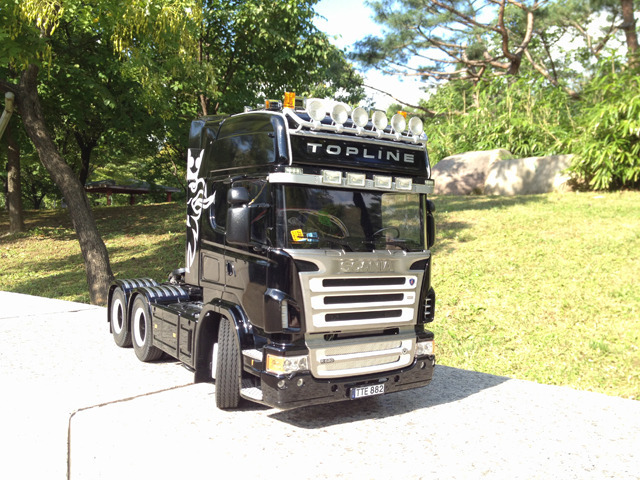 1/14 스카니아(Scania) R620 6x4 TOPLINE BLACK 리뉴얼