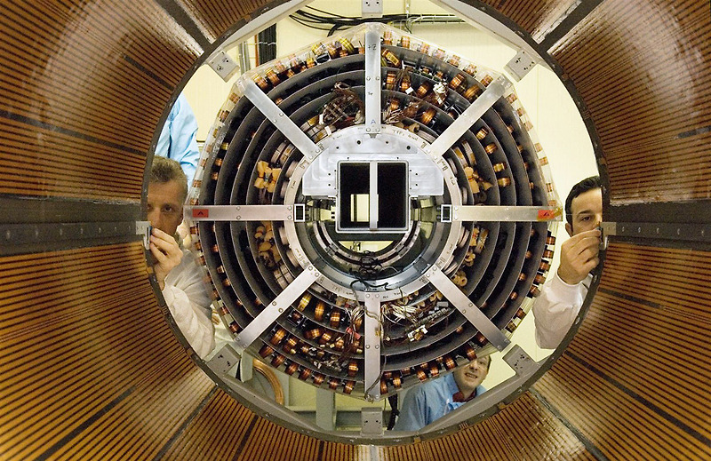 Large Hadron Collider ready to restart