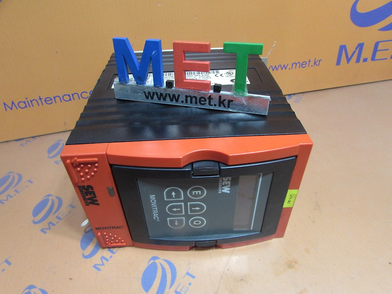 SEW EURODRIVE D-76646 BRUCHSAL MOVITRAC 31C007-503-4-00 / INVERTER, 에스이 ...