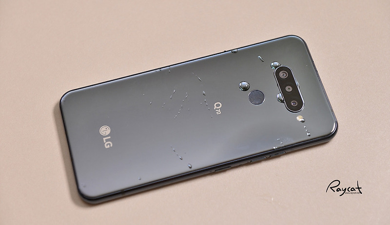 LG Q70 꽤 쓸만한 중보급형 스마트폰 개봉기