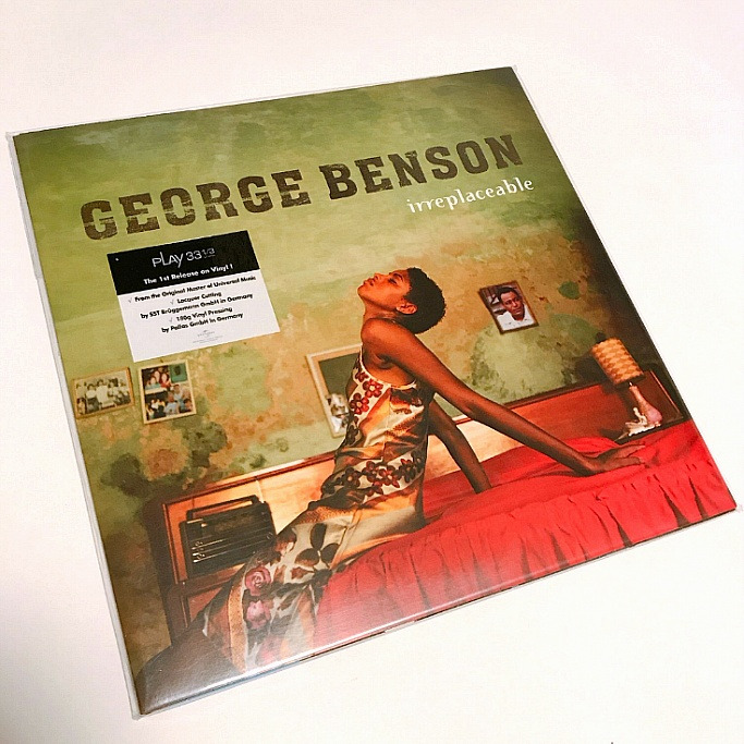 조지 벤슨 (George Benson) - IRREPLACEABLE (2004)