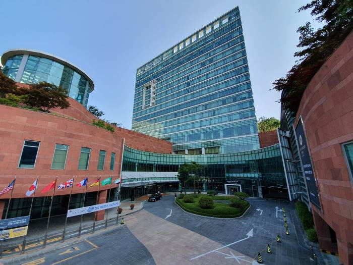 Grand Mercure Ambassador Changwon (그랜드 머큐어 창원) - 이그제큐티브룸