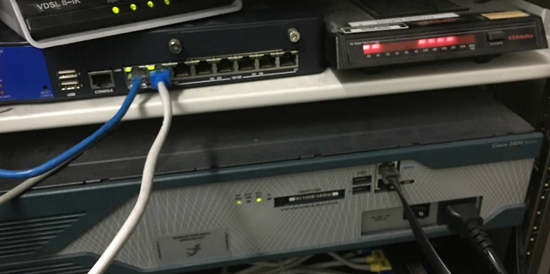 Juniper F/W, Cisco Router, US Robotics Modem