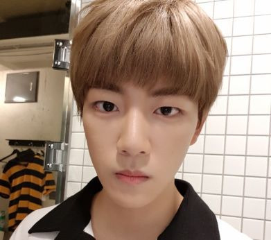 골든차일드 지범 나이 키 학력 리드보컬 인스타그램 사진 Golden Child 金知範, Kim Ji-Beom