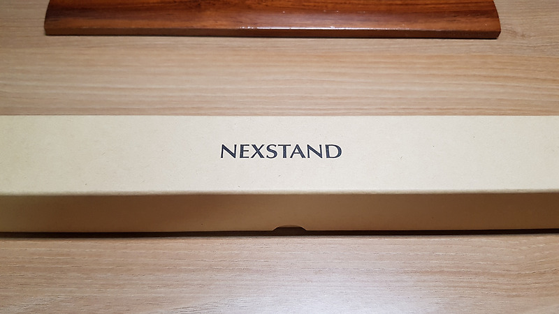 휴대용 노트북 거치대 NEX STAND 구매 및 사용기!