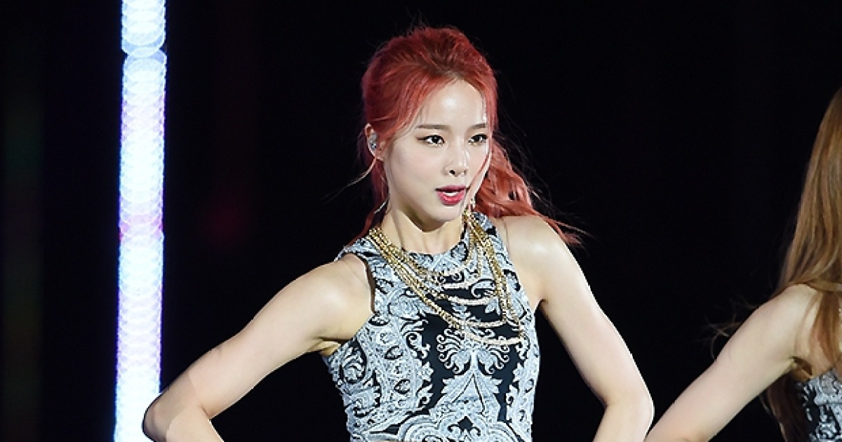 [포토] EXID 솔지, '매끈한 각선미 드러내고~' (2015 드림콘서트)