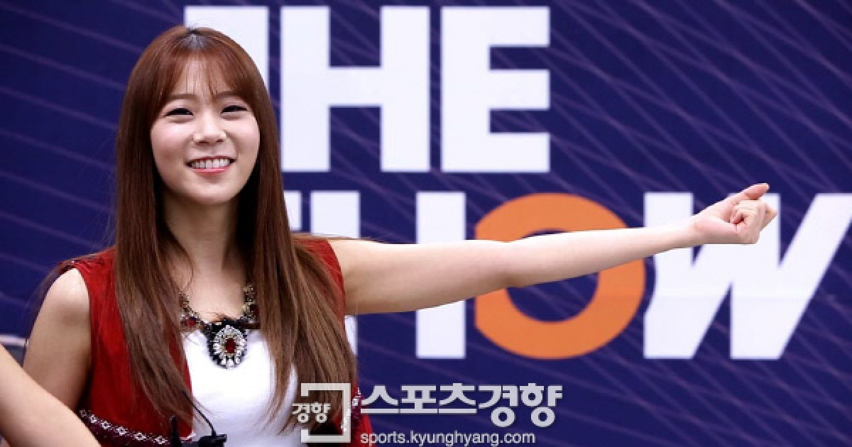SBS MTV '더쇼' 출연 카라 한승연 충격적인(?) 신체 비밀 폭로