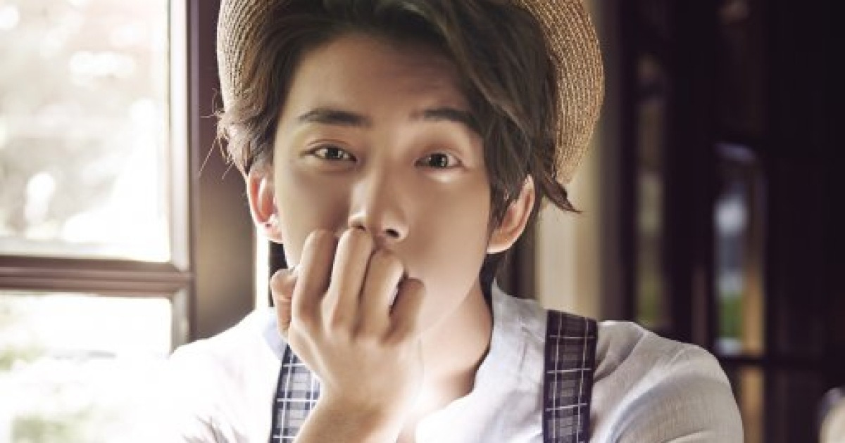 B1A4 공찬, 여심 노리는 '달달' 화보 공개