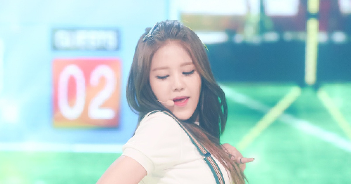 [bnt포토] AOA 혜정 '허벅지 라인이 예술이죠?'