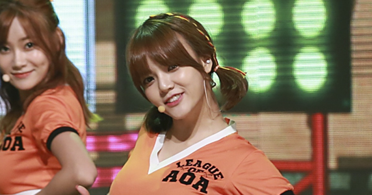 [bnt포토] AOA 지민 '볼륨 몸매 한껏 강조한 섹시 안무'