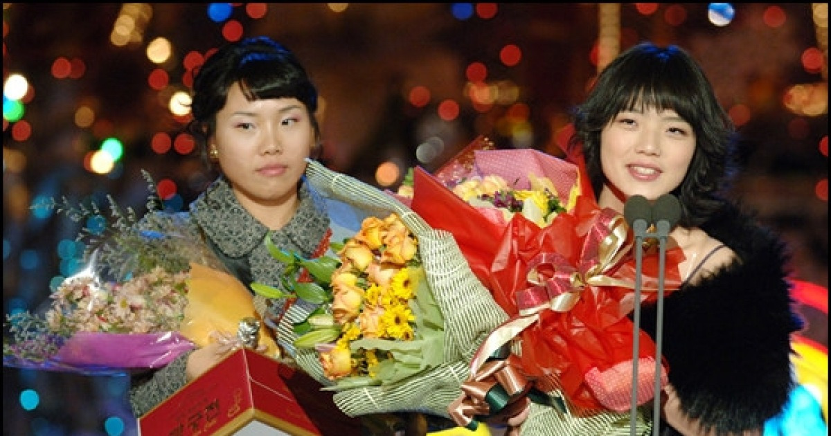 안영미-신봉선, '2005 KBS연예대상' 코미디 여자 신인상