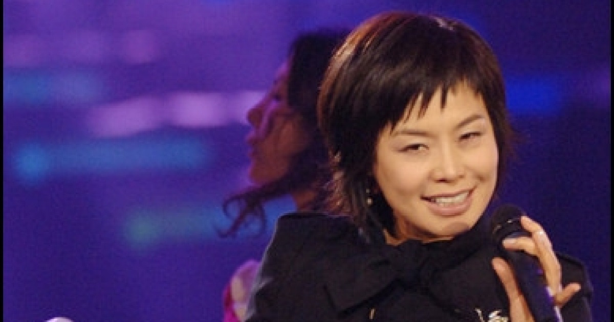 현숙, '2005 KBS 가요대상'서 '올해의 가수상' 수상