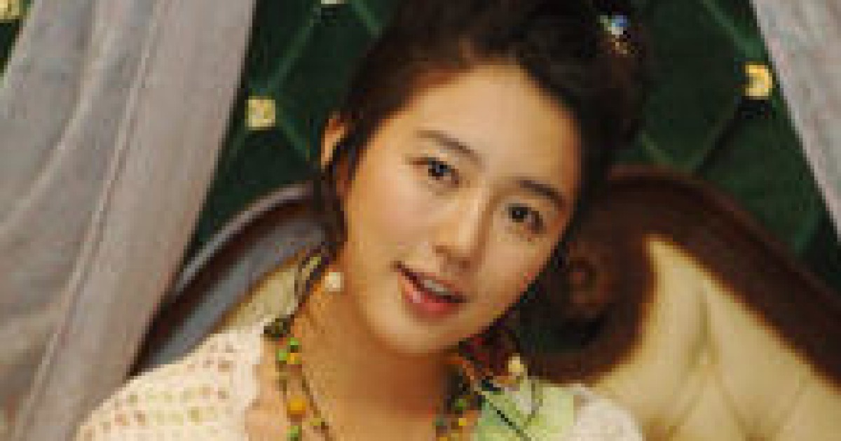 MBC 드라마 '궁' 의 황태자비 역 맡은 윤은혜