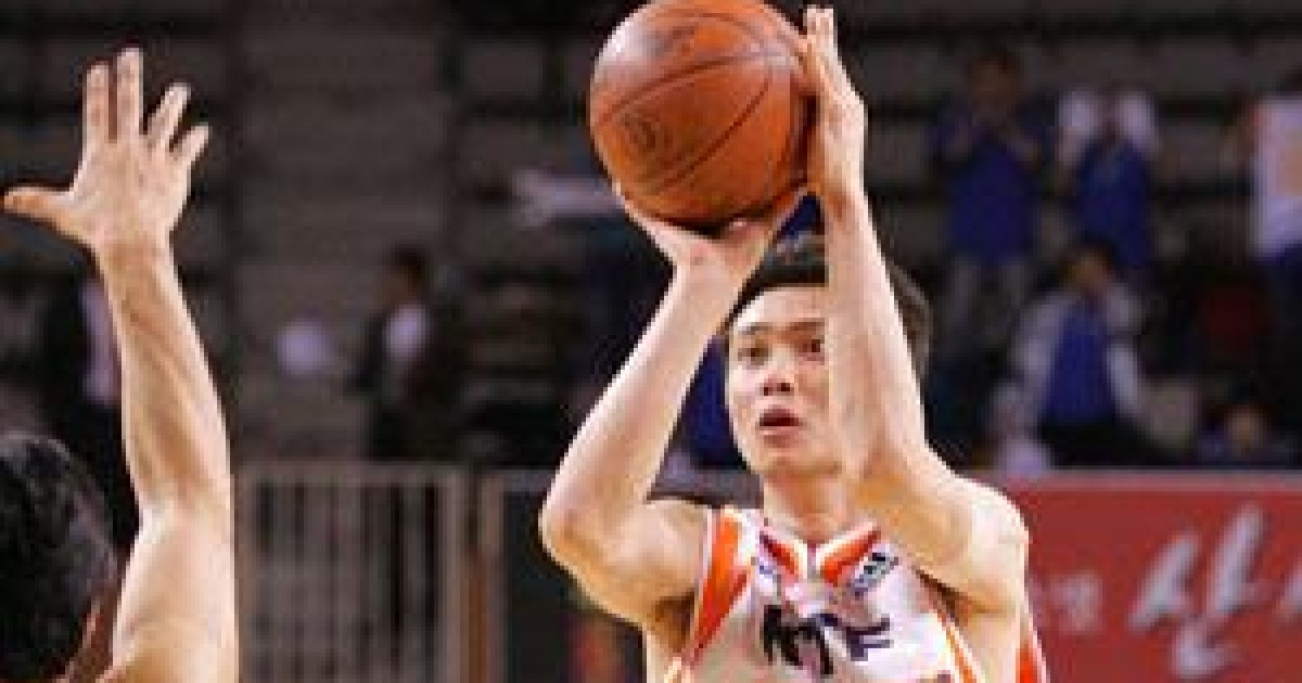 KTF, KCC 막판추격 따돌리고 '4위 수성'