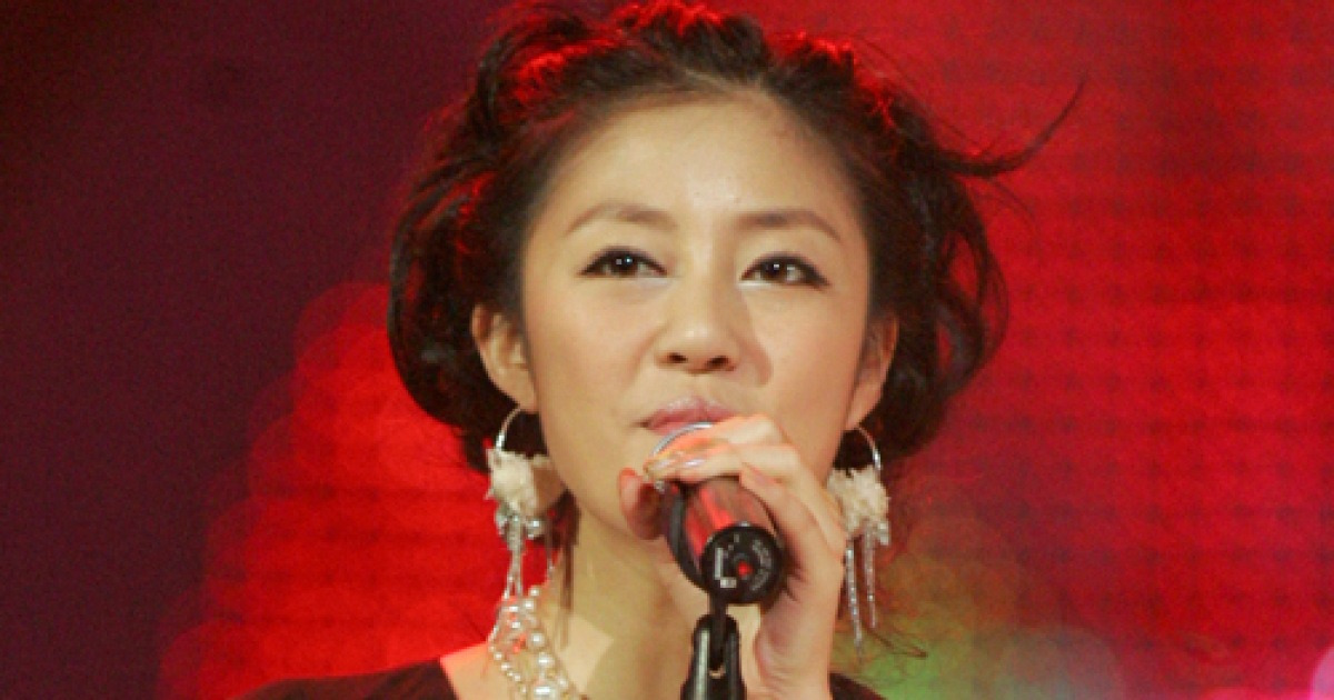 "MC "MC 쌍권총 찼어요~"