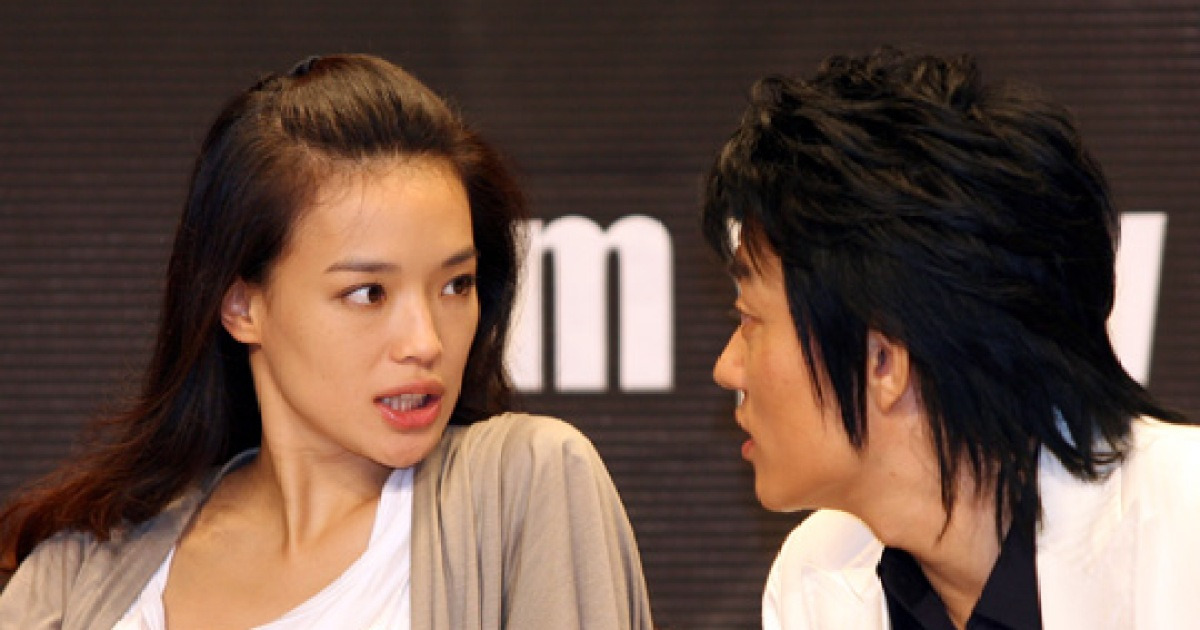 [사진]섹시한 표정의 서기