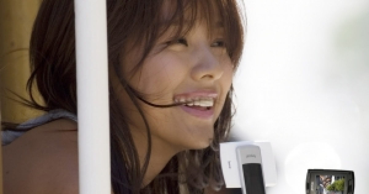 삼성 애니콜의 새로운 가로본능, '가로보기 슬림DMB폰' 출시