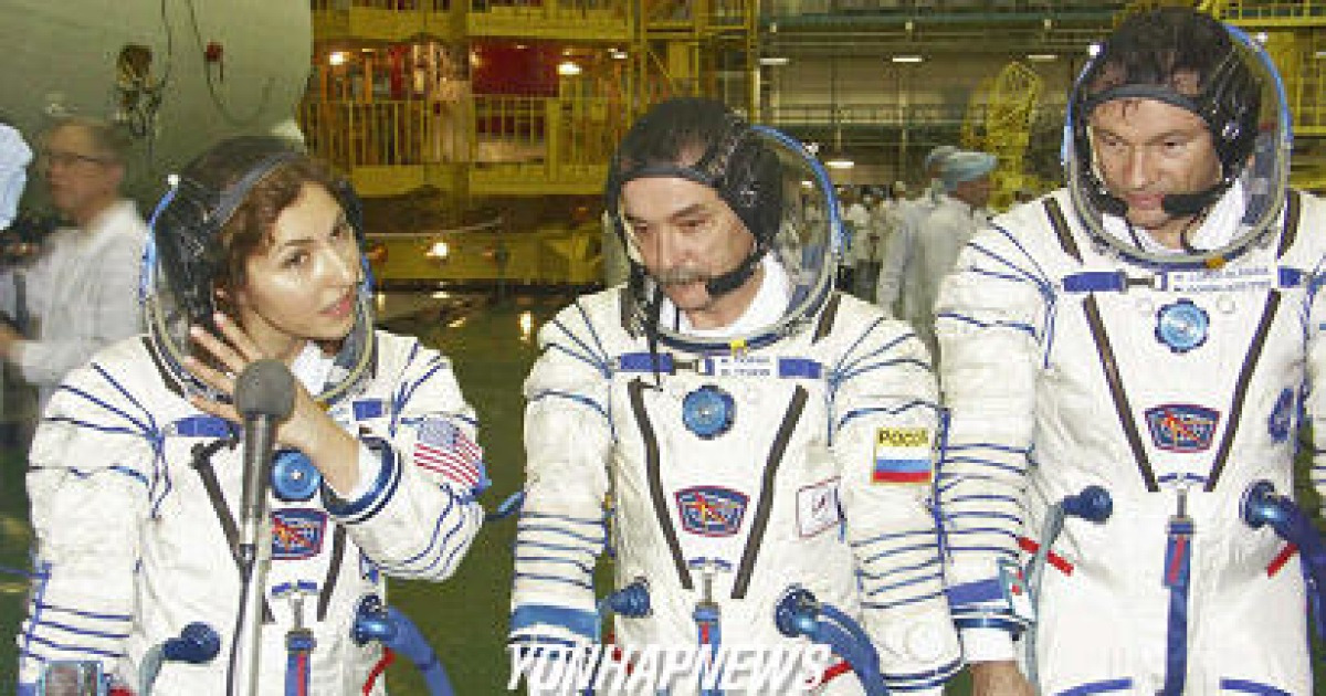 YONHAP NO-876 HANM (AP)