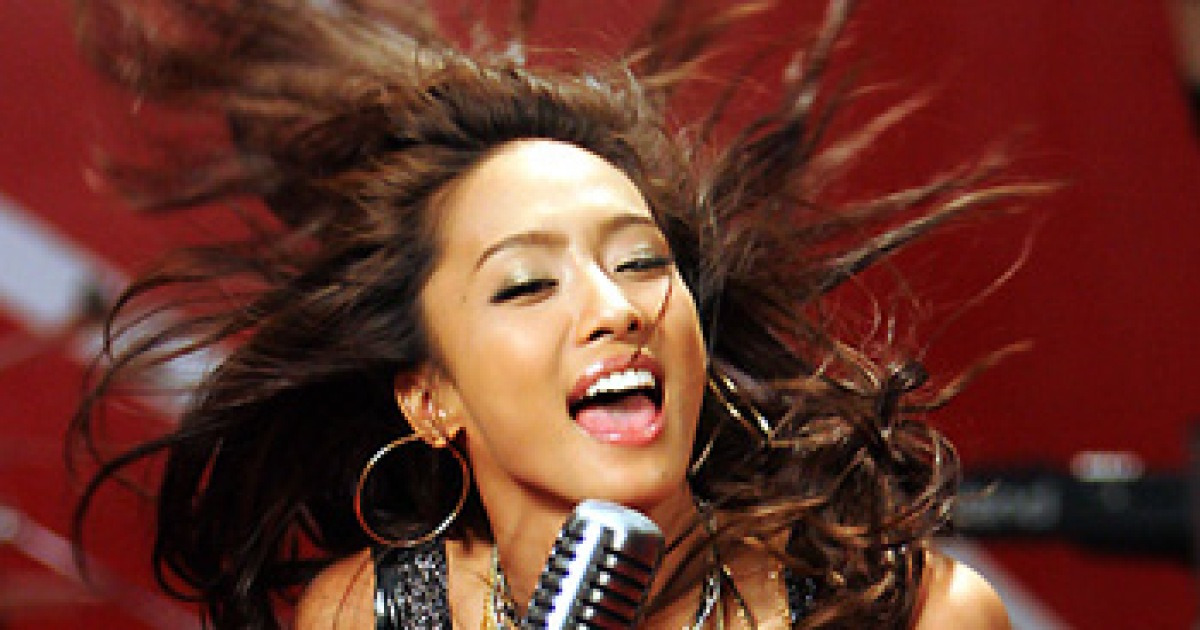 박정아, 신곡 'Yeah..' CJ 엔투스 구단 노래로 선물