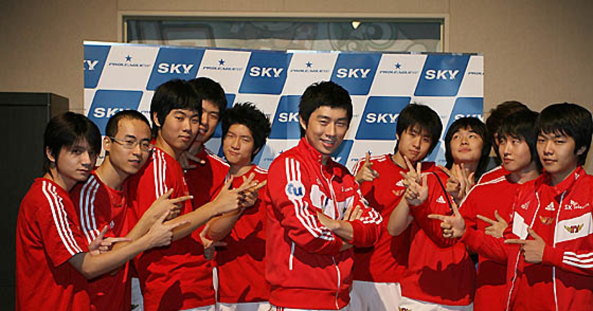 임요환 출전 SKT, 라이벌 KTF 3-0 완파