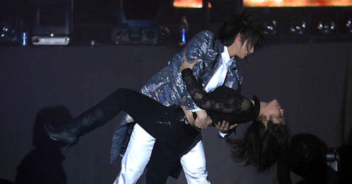 [MD포토] SS501 허영생, '섹시 댄스도 어울리죠?'