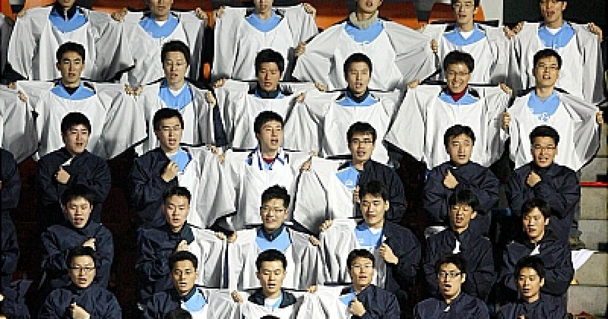 KTnG 응원하는 신입사원들