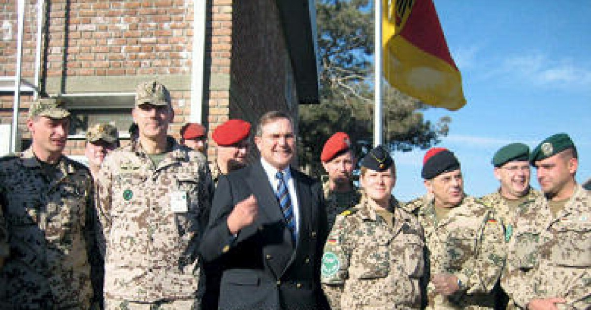 AFGHANISTAN GERMANY DEFENCE MINISTER