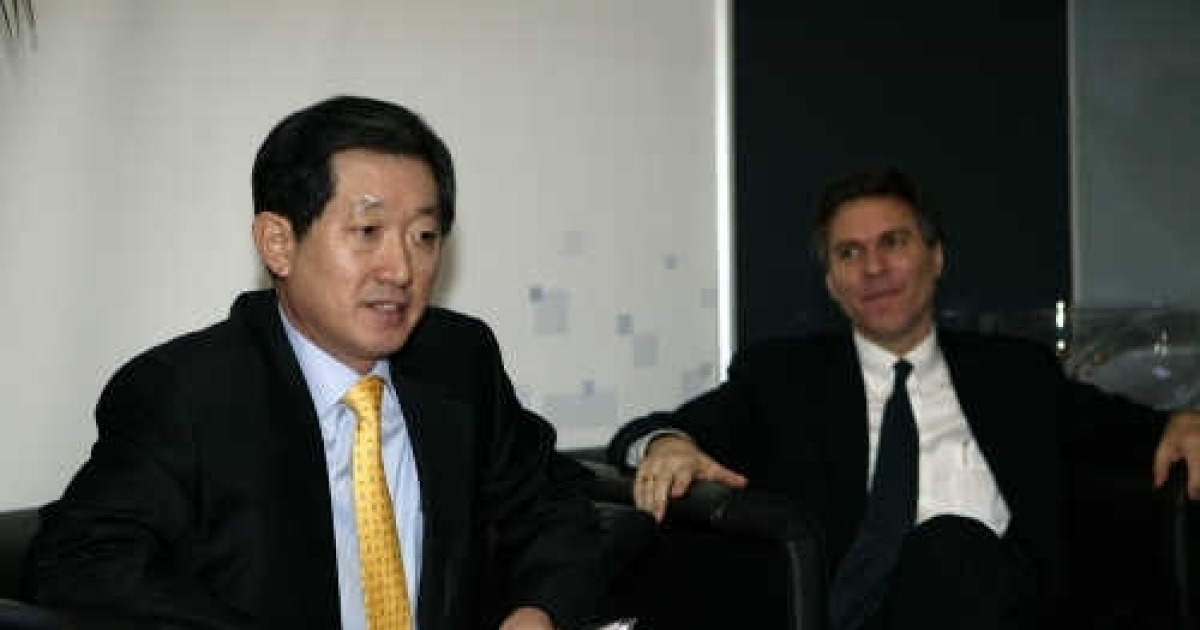 "SKT 3월 서비스, HSDPA 활성화 기대"..조영주 KTF사장