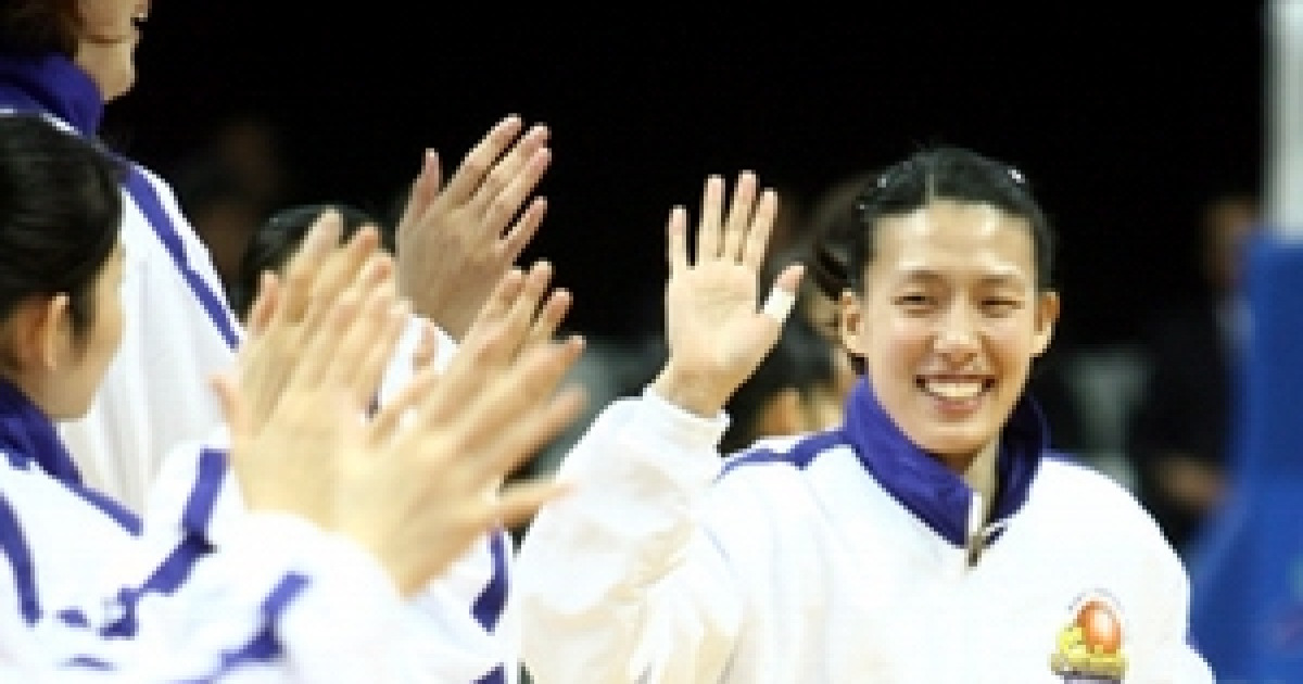 WKBL 3라운드 MVP 전주원, MIP 최윤아