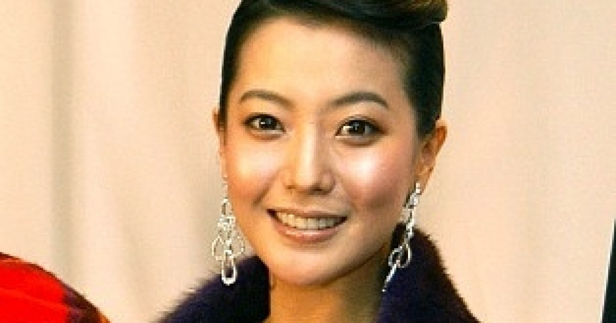 김희선, '라끄베르' CF로 연예활동 시동