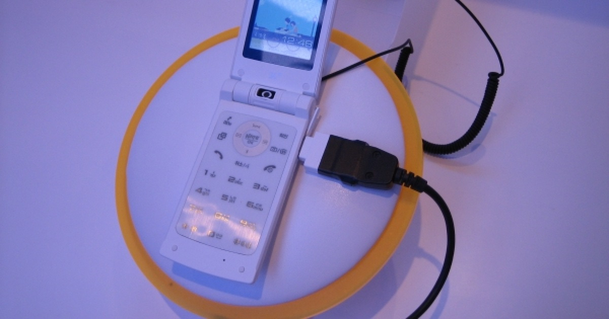 삼성, SKT 공급 3G HSDPA 단말기 선보여