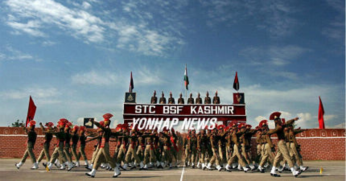 INDIA KASHMIR DEFENCE