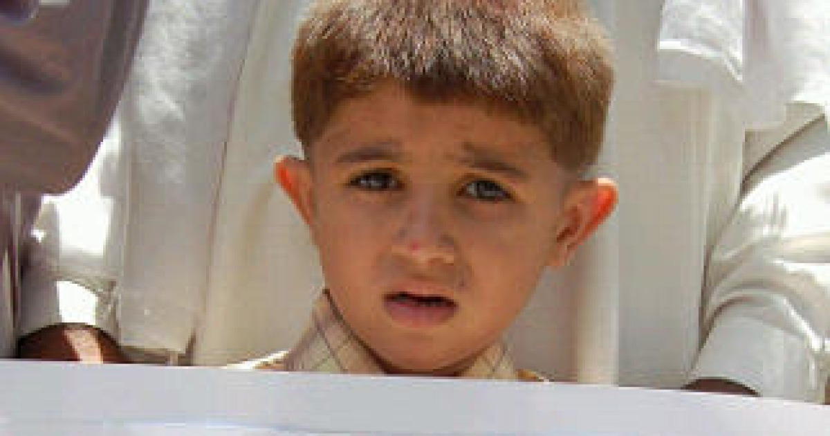 PAKISTAN BRITAIN PROTEST SALMAN RUSHDIE