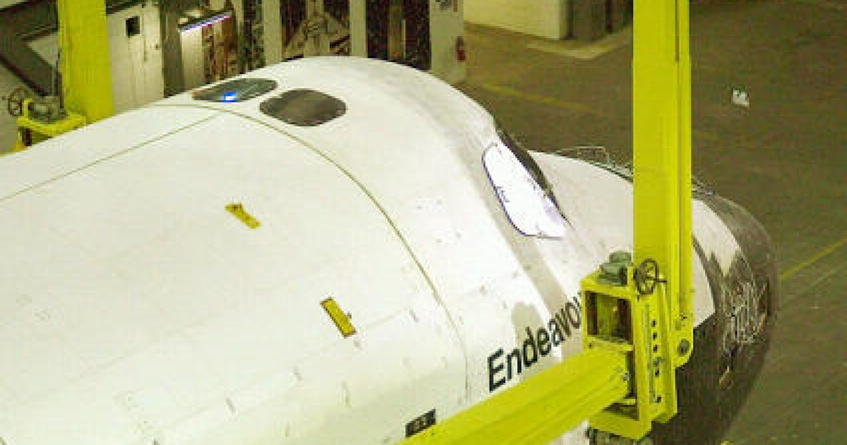 USA SHUTTLE ENDEAVOUR