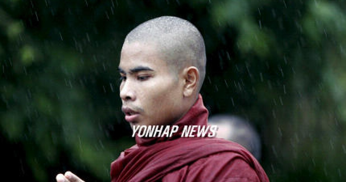 MYANMAR BUDDHIST MONKS RALLY