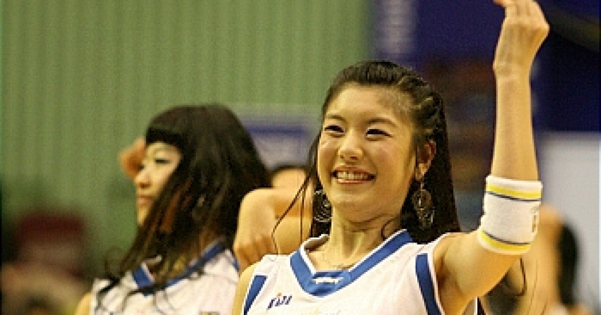 신나게 응원해요!