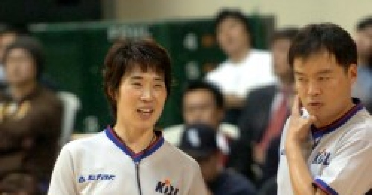 KBL 여성심판 1호 박윤선씨, 13일 공식데뷔