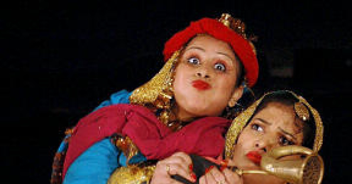 INDIA GIDDHA DANCE