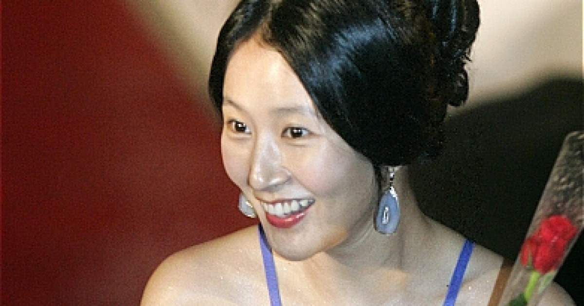 임정은 "장미 선물 고마워요"