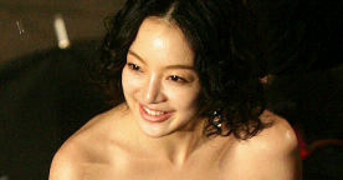 황보라, 오늘 드레스 과감한가요?