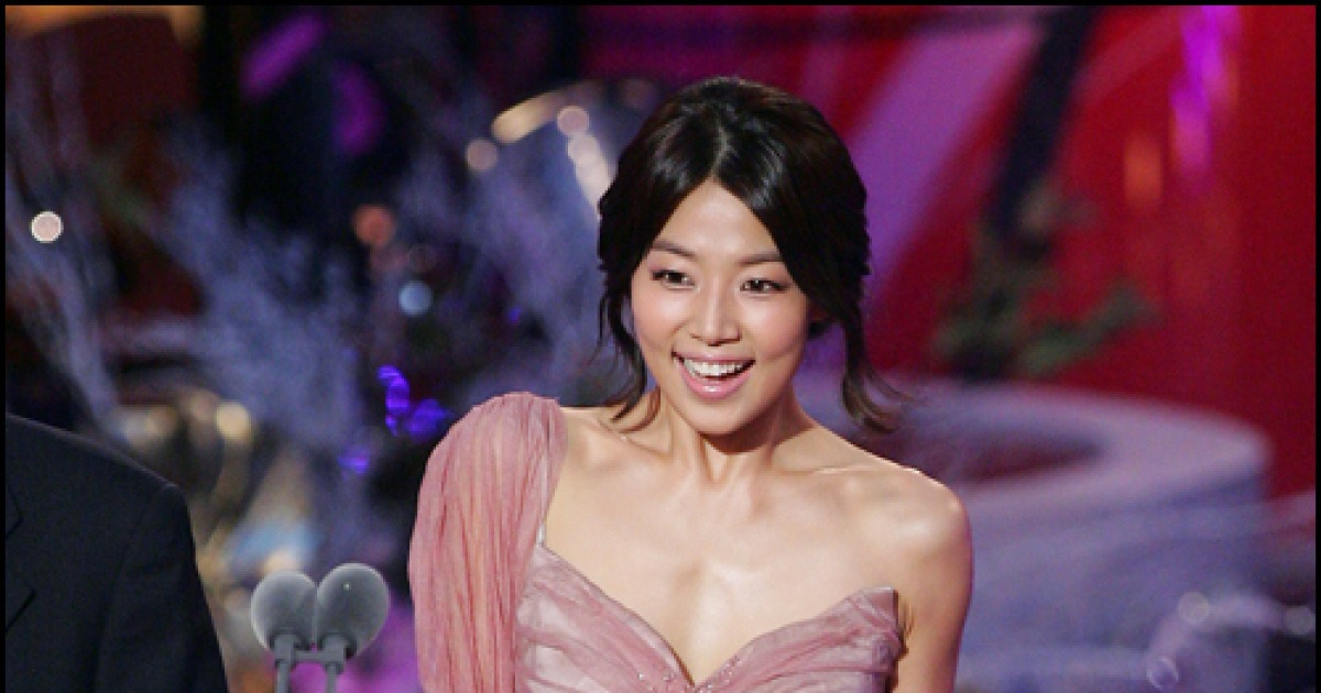 [포토엔]한지혜, 여신 드레스 자태 우아해~