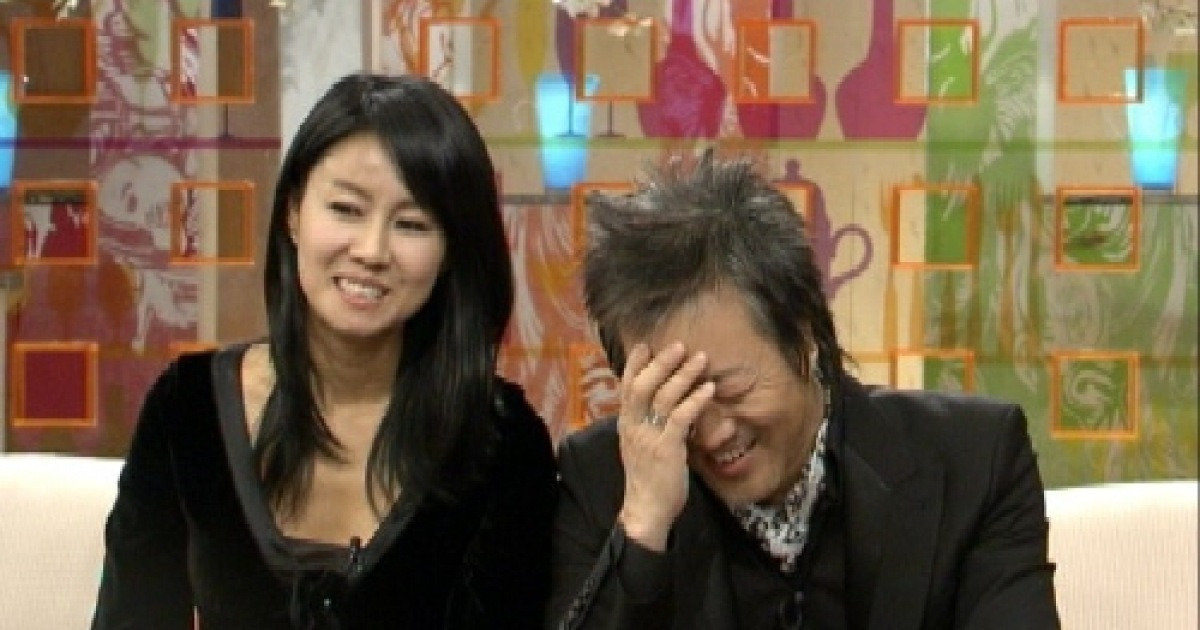 김종진 10년 스토커女, 이승신 바로 뒷자리에서 머리 가격했다