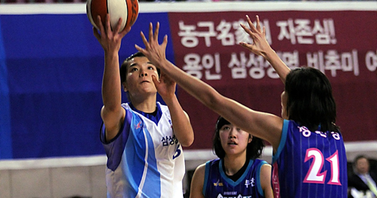 [WKBL] 김세롱 선수의 시원한 돌파