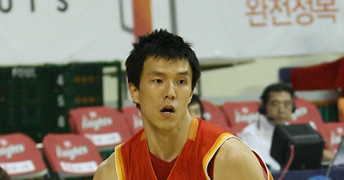 '김효범 18득점' 모비스, KTF 꺾고 2연승